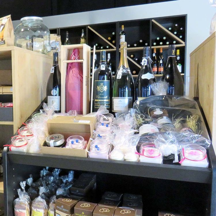 Agencement de magasin et mobilier professionnel | Tilt' Équipement